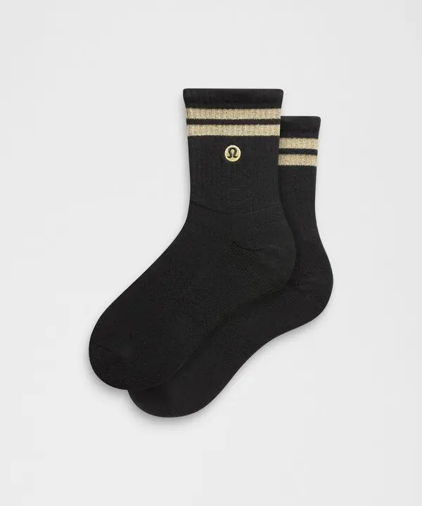 Lululemon Daily Essential Quarter Socks - Black/gold