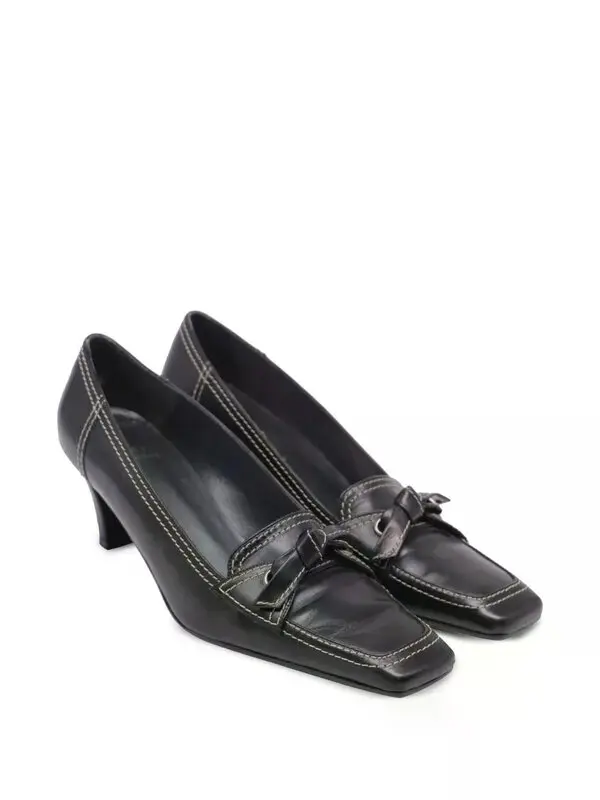 STUART WEITZMAN Heeled Square-toe Pumps
