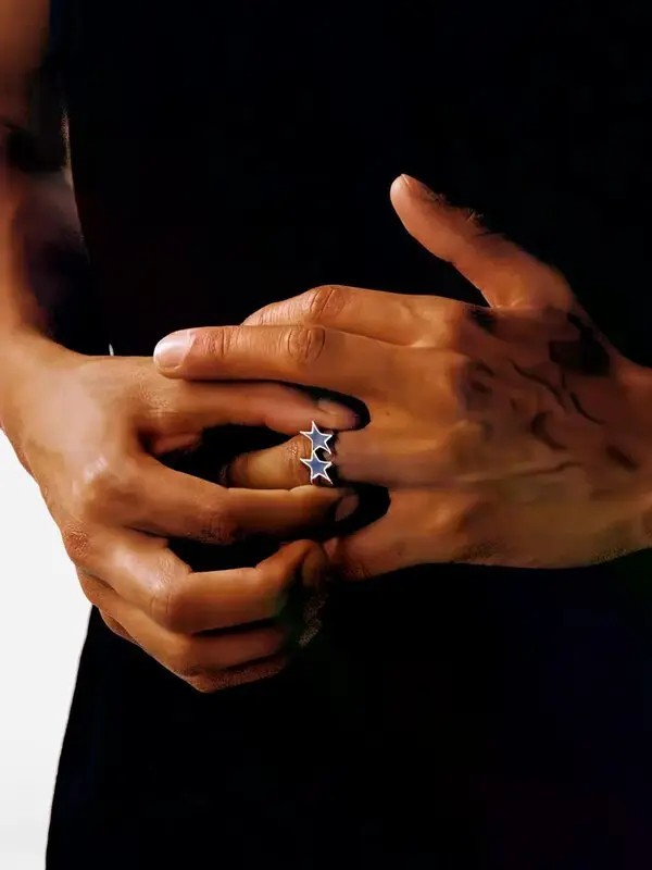 TWOJEYS Star Band Ring