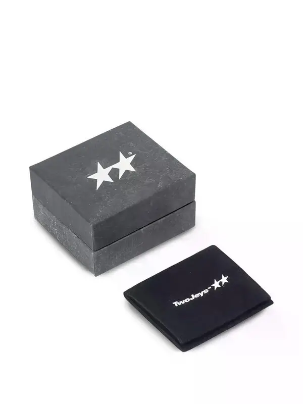 TWOJEYS Star Signet Ring