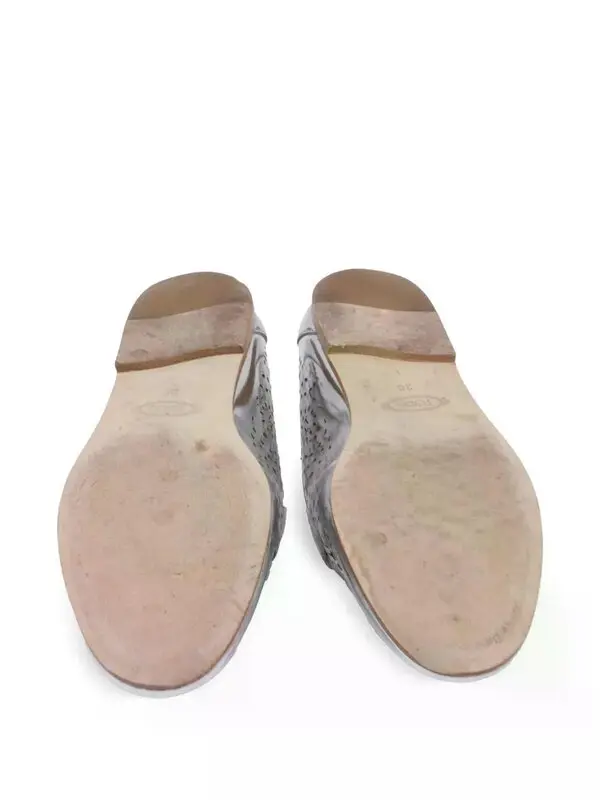TOD'S Metal Hardware Loafers