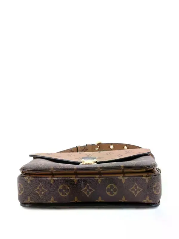 LOUIS VUITTON Pochette Metis Reverse Monogram Canvas Crossbody Bag - Brown