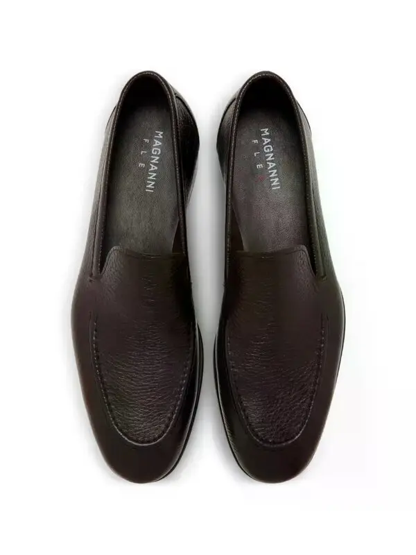 Magnanni Topstitched Leather Loafers
