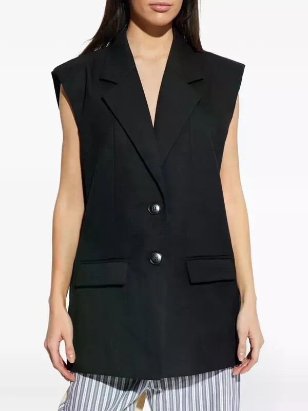 GESTUZ Buttoned Sleeveless Jacket