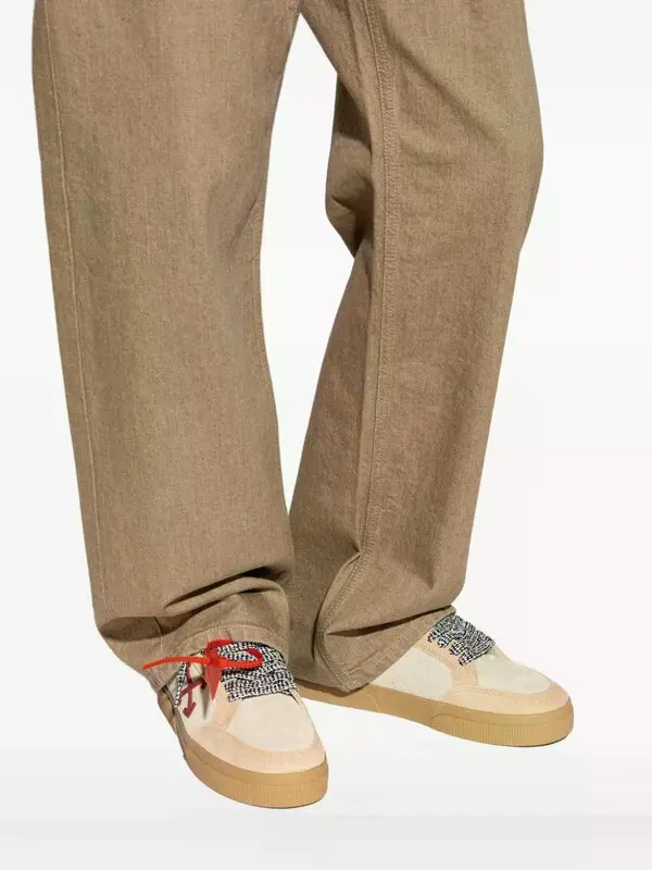 Off-White Arrow-appliqué Low-top Sneakers