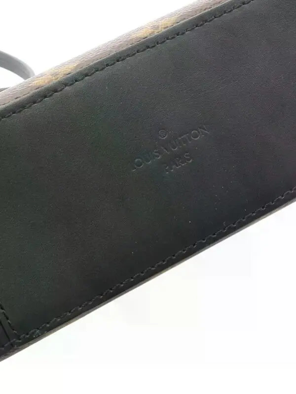 LOUIS VUITTON 2018 Monogram Saintonge Satchel - Brown