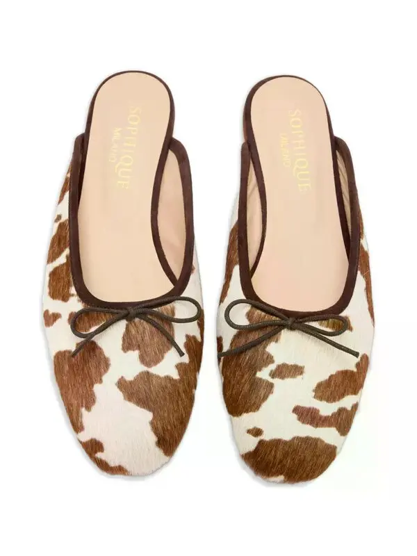 SOPHIQUE Poesia Cow-print Mules