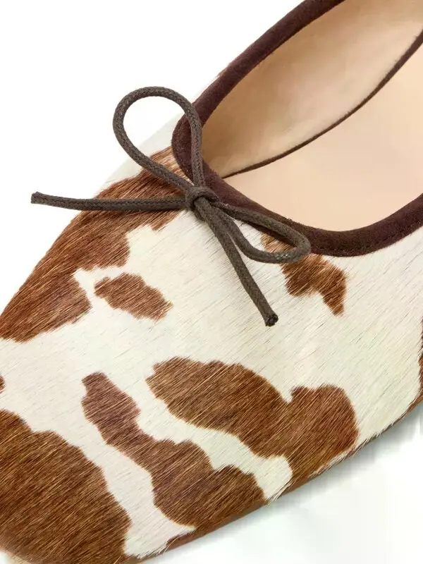 SOPHIQUE Poesia Cow-print Mules