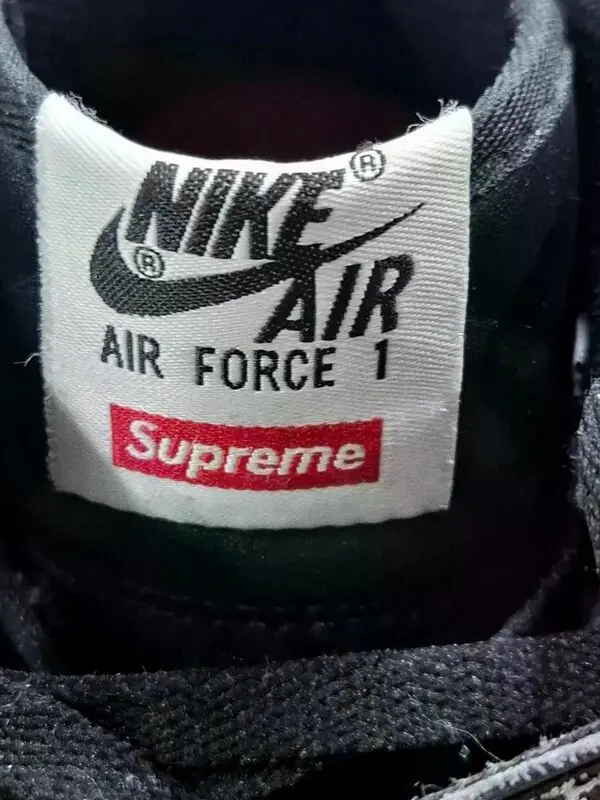 Supreme 2018 X Nike Air Force 1 Mid Sneakers