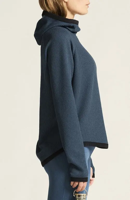 CRAFT Grid-textured Hoodie With Raglan Sleeves