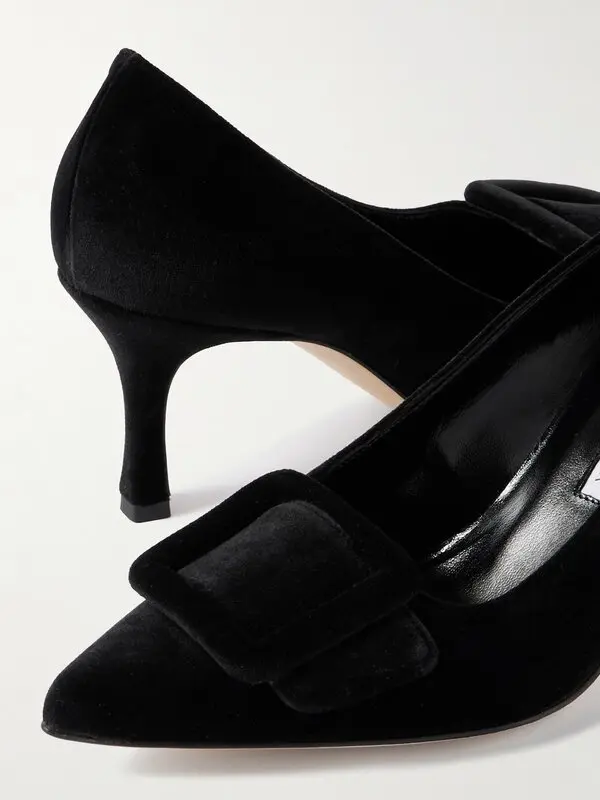 Manolo Blahnik Maysale 70 Buckled Velvet Pumps - Black