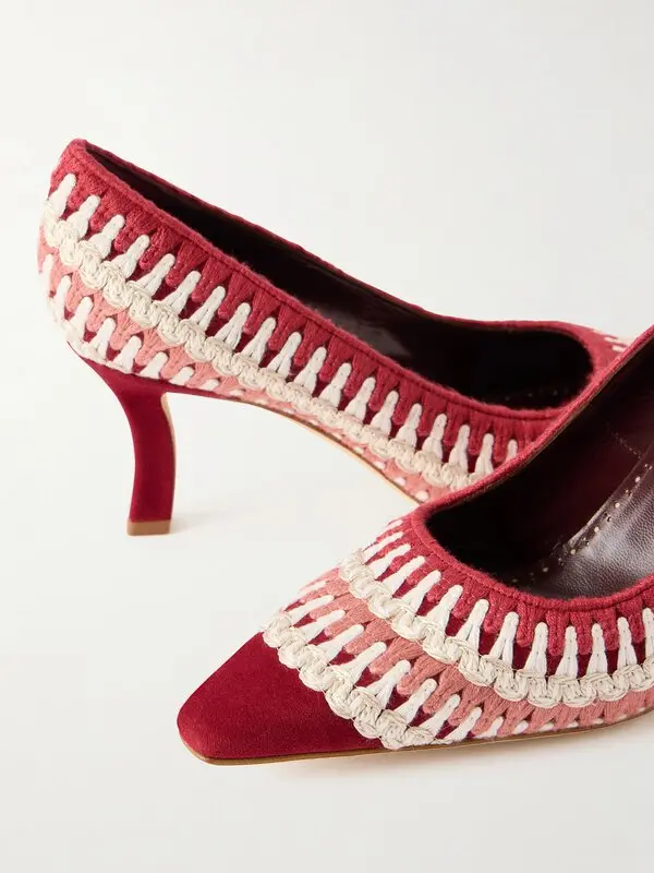 Manolo Blahnik Ombohi 70 Crocheted Pumps
