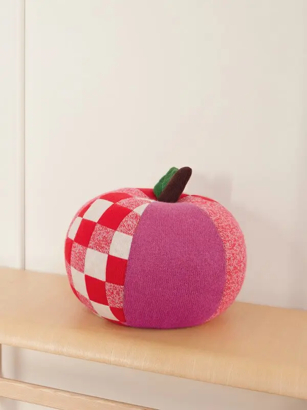 THE ELDER STATESMAN Apple Stuffie Checked Cashmere Cushion - Pink