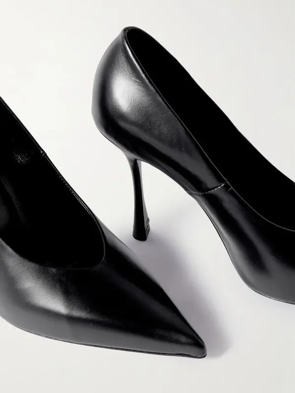 JUDE Kiss Leather Pumps - Black