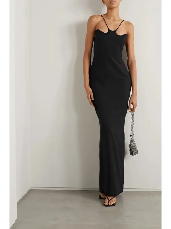 MONOT Crepe Gown
