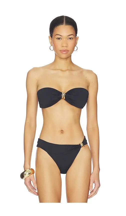 AWAY THAT DAY Formentera Bikini Top - Black