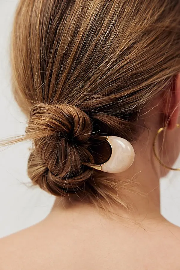 Free People Suki Gold Plated Hair Pin - Ivory