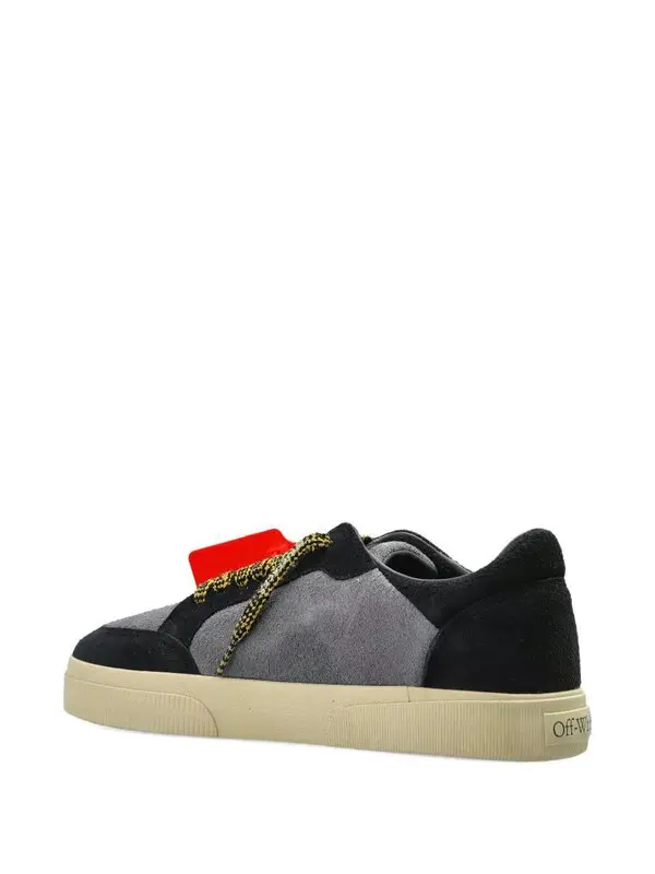 Off-White Arrow-appliqué Sneakers - Grey