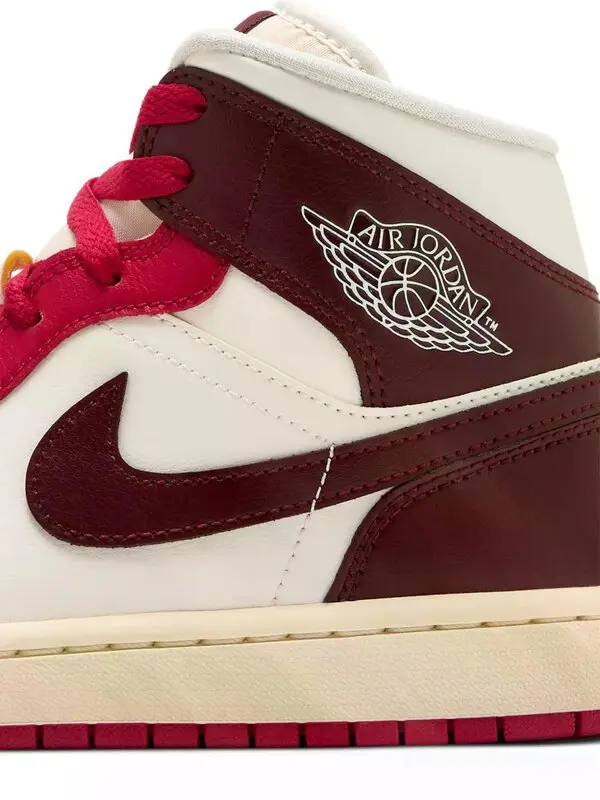 Nike Air Jordan 1 Mid Sneakers - Red