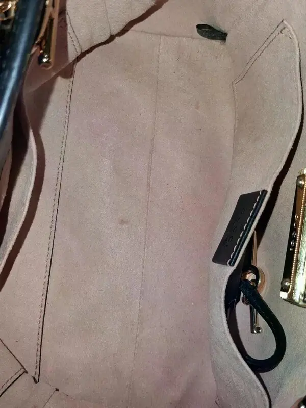 Gucci Small Ssima Chain-link Tote