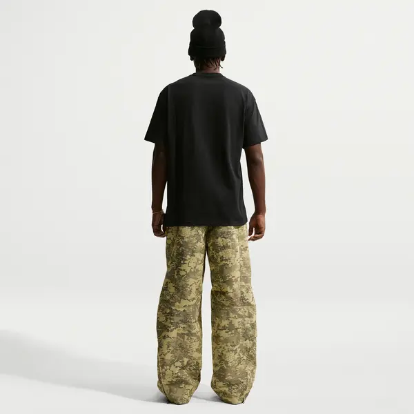 Nike Sportswear Premium Essentials T-shirt - Black