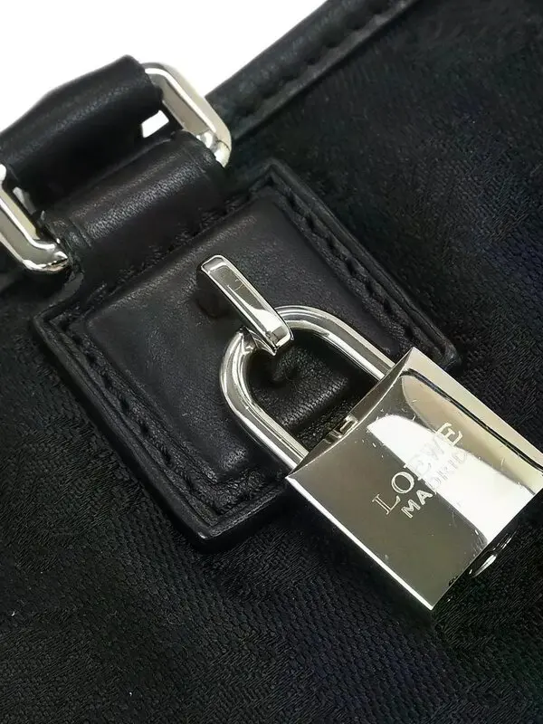 Loewe 2009 Amazona 36 Tote Bag