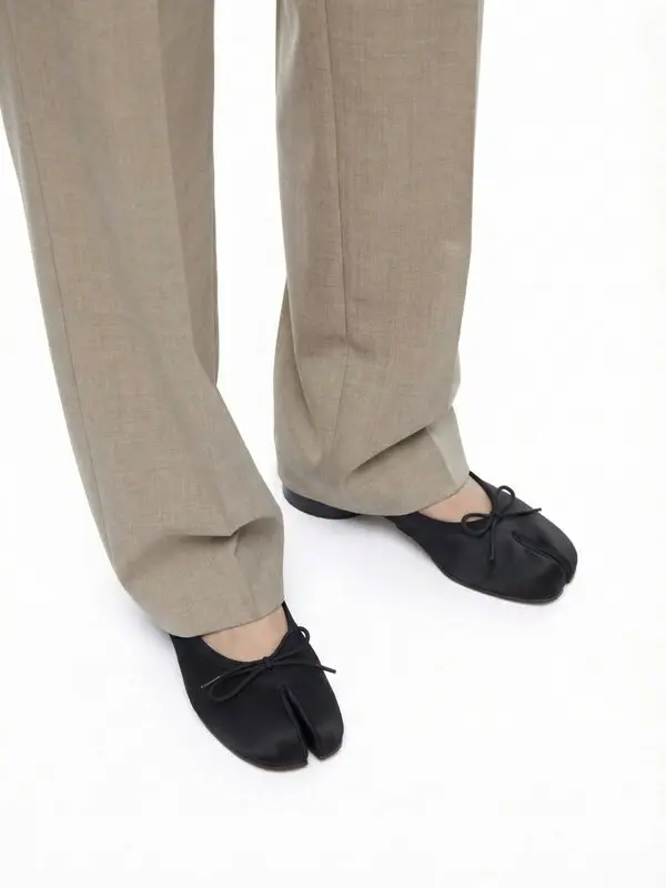 MAISON MARGIELA Tabi Ballet Flats - Black