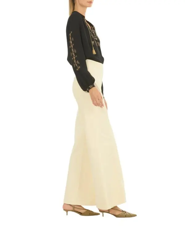 SECRET PON-PON Serah Blouse With Embroidery