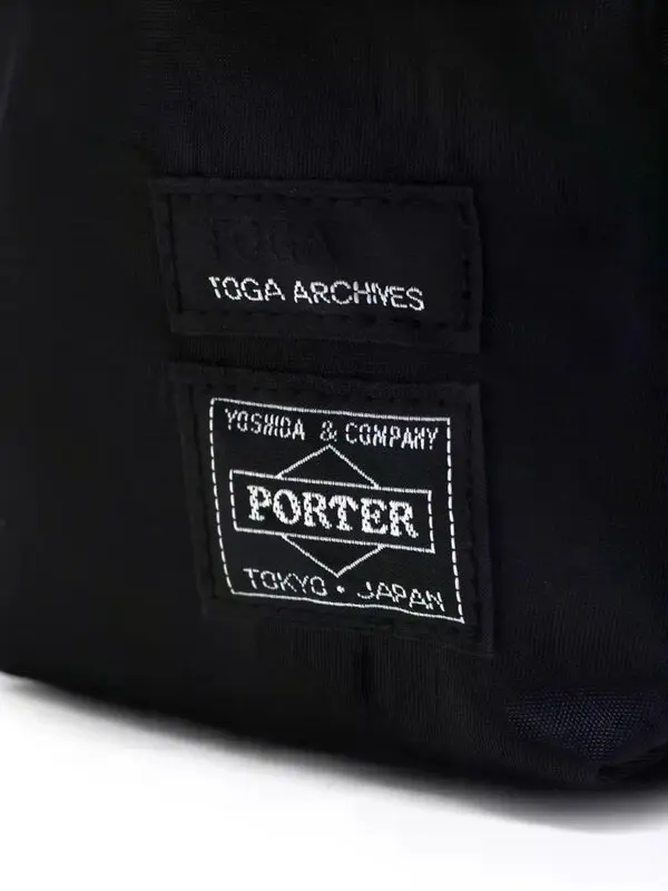 Toga Appliqué-detail Messenger Bag - Black