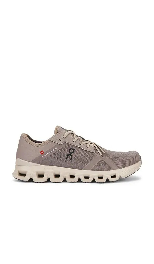 On X 4 Ad Athletic Sneakers - Brown