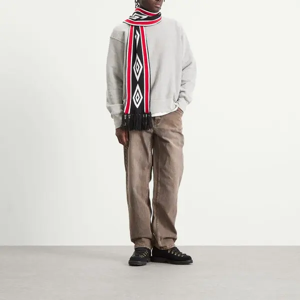 UMBRO Diamond Intarsia Knit Scarf