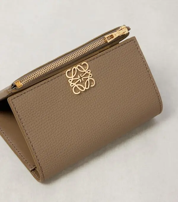 Loewe Anagram Leather Wallet - Beige