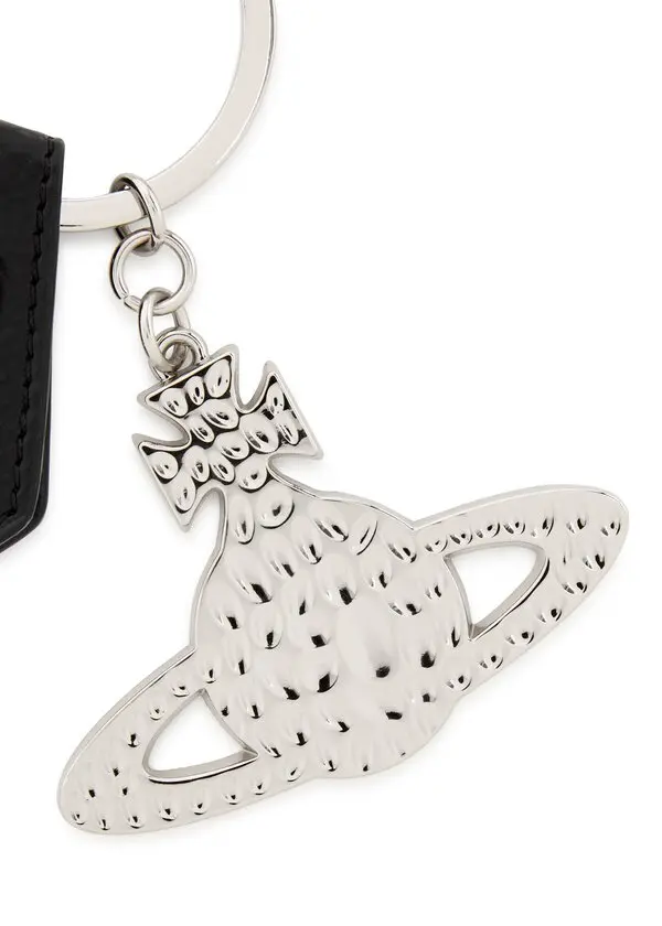 VIVIENNE WESTWOOD Hammered Orb Keyring