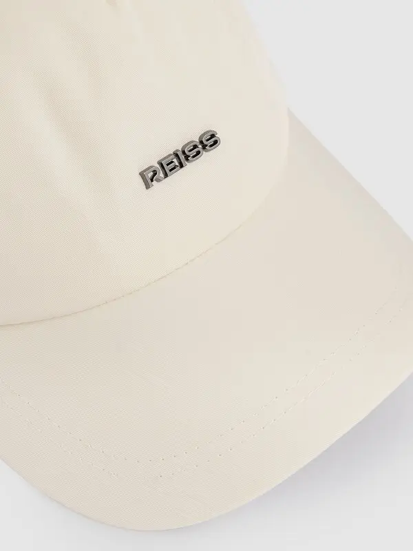 REISS Emery Baseball Cap - Ecru