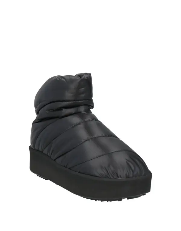 PIUMESTUDIO Nylon Padded Ankle Boots - Black