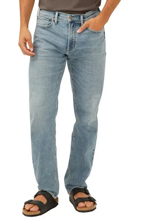 SILVER JEANS CO. Eddie Athletic Fit Tapered Jeans