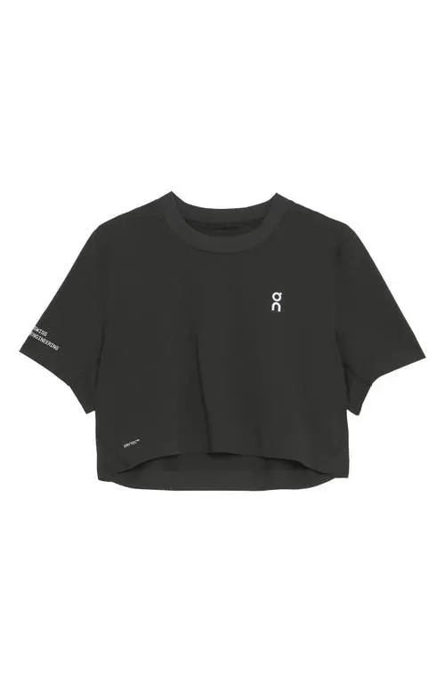 On Train-t Crop Top - Black