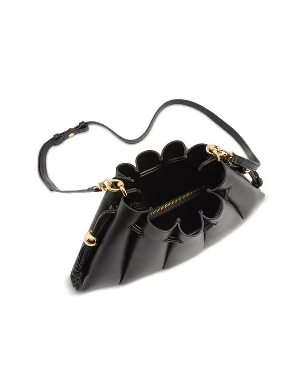 THEMOIRE Dafne Crossbody Bag