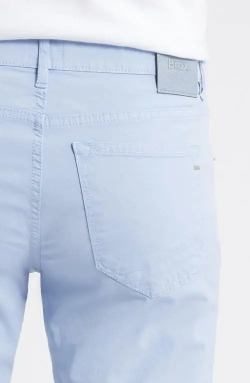 BRAX Chuck Modern Fit Marathon Cotton Stretch Twill Pants - Cloud
