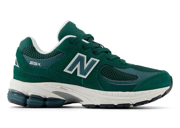 NEW BALANCE 2002r Sneakers - Marsh Green/new Spruce/sea Salt