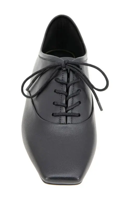 KENNETH COLE Justice Square Toe Oxford - Black Leather