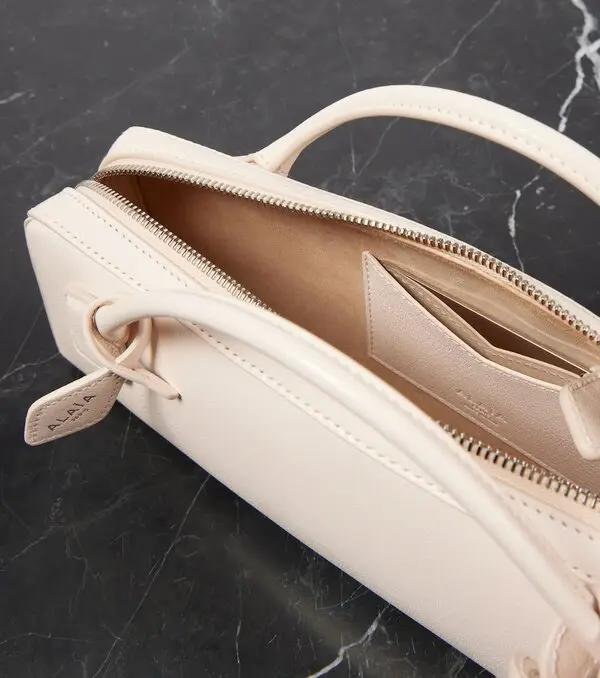 Alaïa Le Teckel Handheld Clutch - Pink