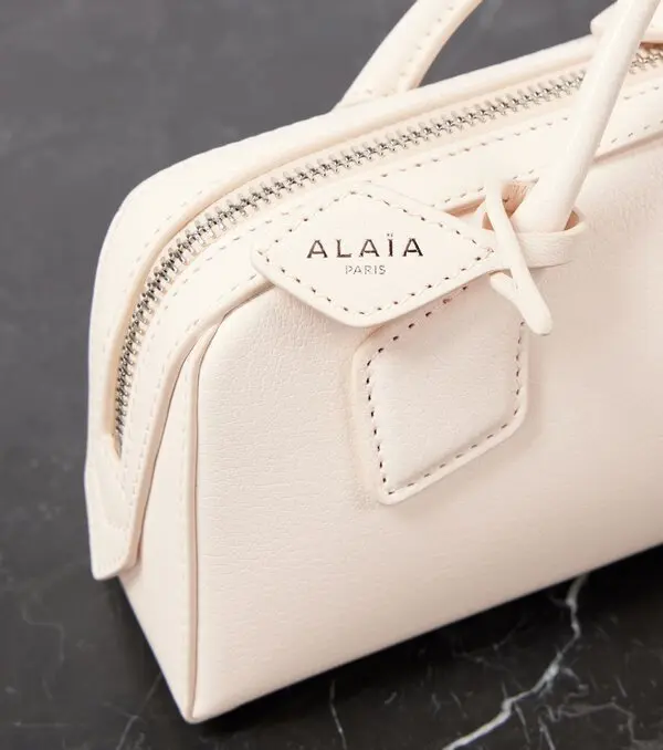Alaïa Le Teckel Handheld Clutch - Pink
