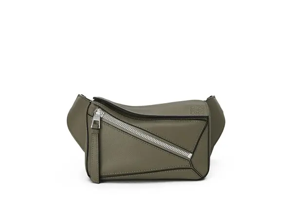Loewe Puzzle Bumbag In Classic Calfskin - Khaki Green