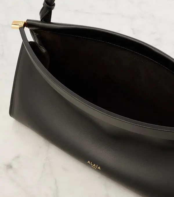 Alaïa Le Click East West Medium Shoulder Bag - Black