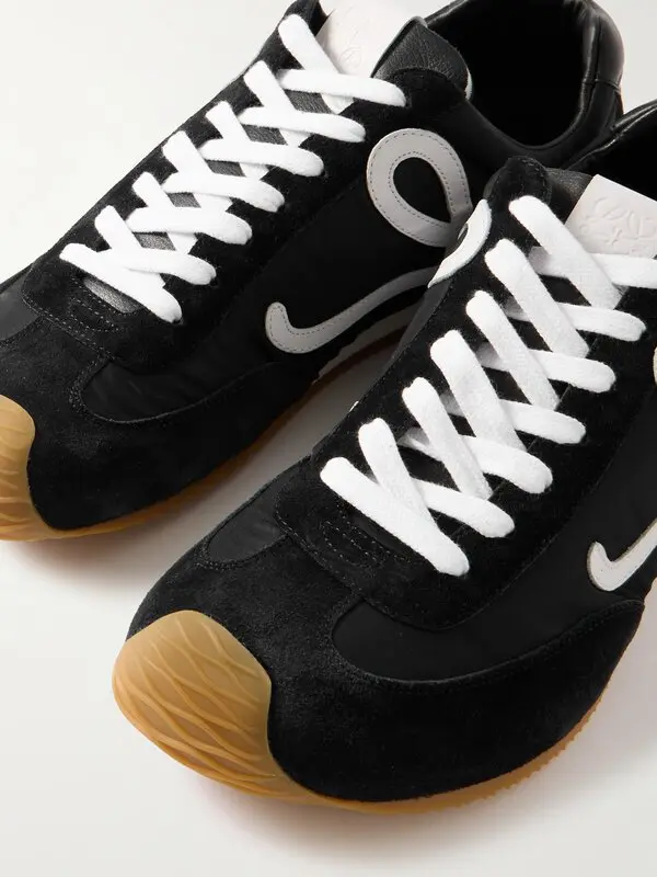 Loewe Ballet Runner 2.0 Sneakers - Black