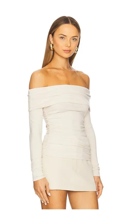 ELODIE THE LABEL Off-shoulder Knit Top