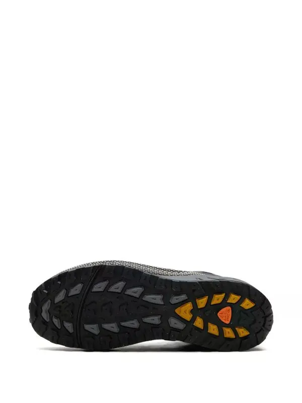 Nike Air Exploraid Sneakers - Grey