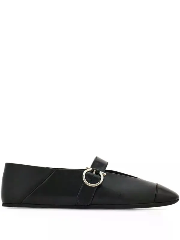FERRAGAMO Gancini Ballet Flats - Black