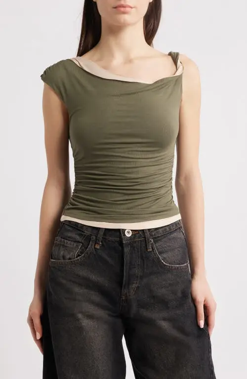 BDG URBAN OUTFITTERS Fia Twist Top